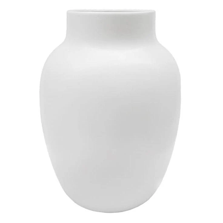 White Vase | Scrolller