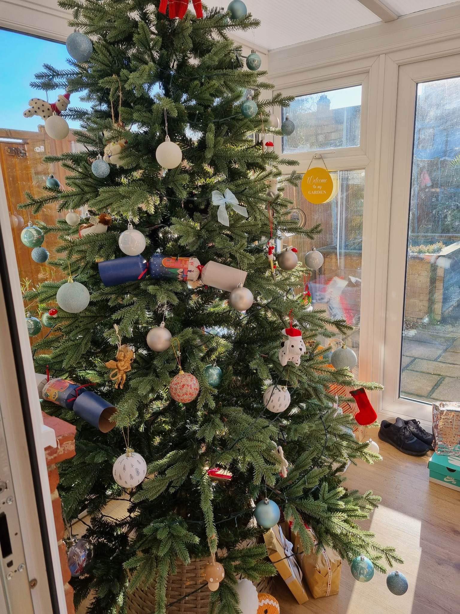 Spot the void kitty! | Scrolller