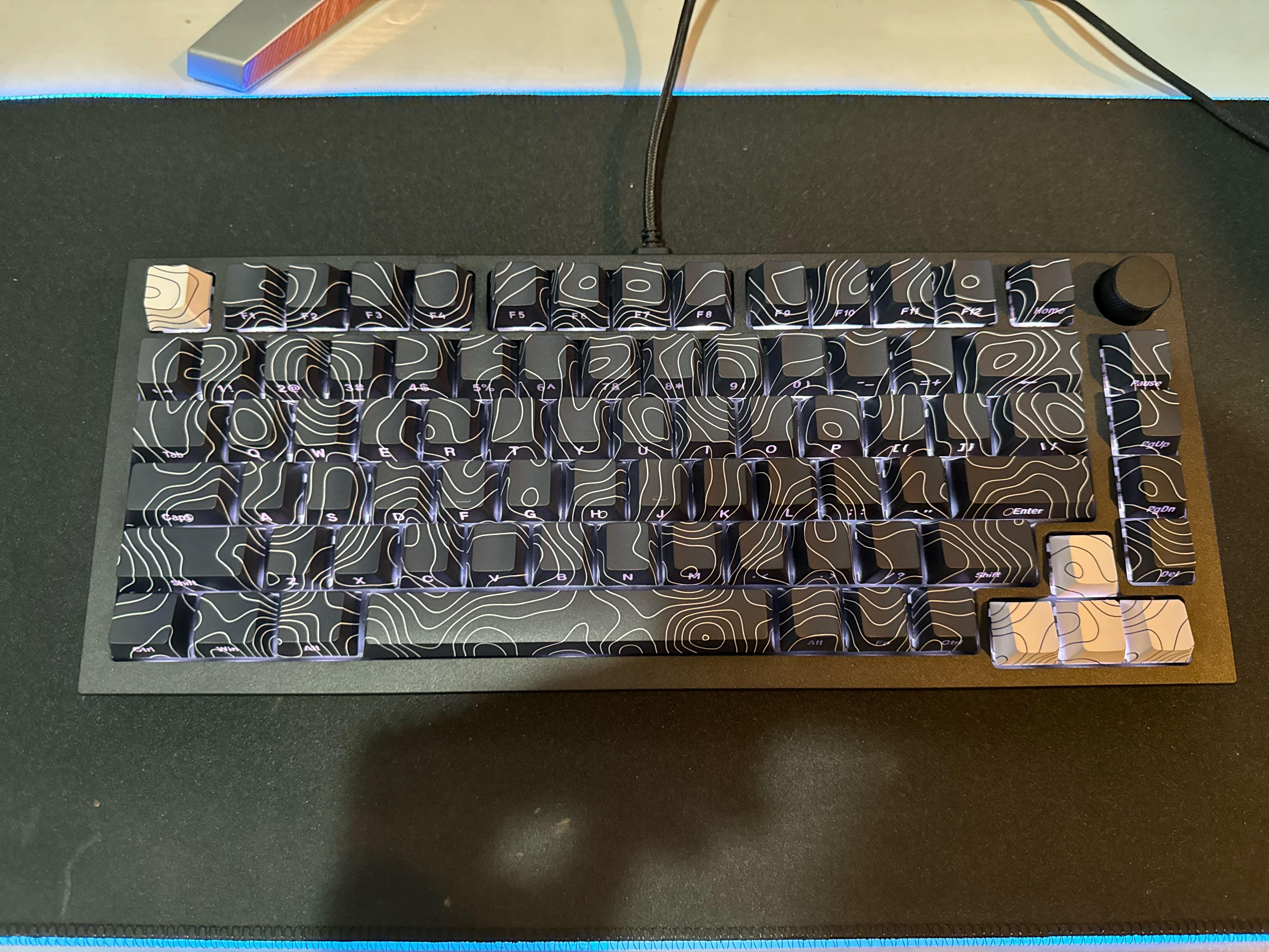 First ever custom keyboard build. | Scrolller