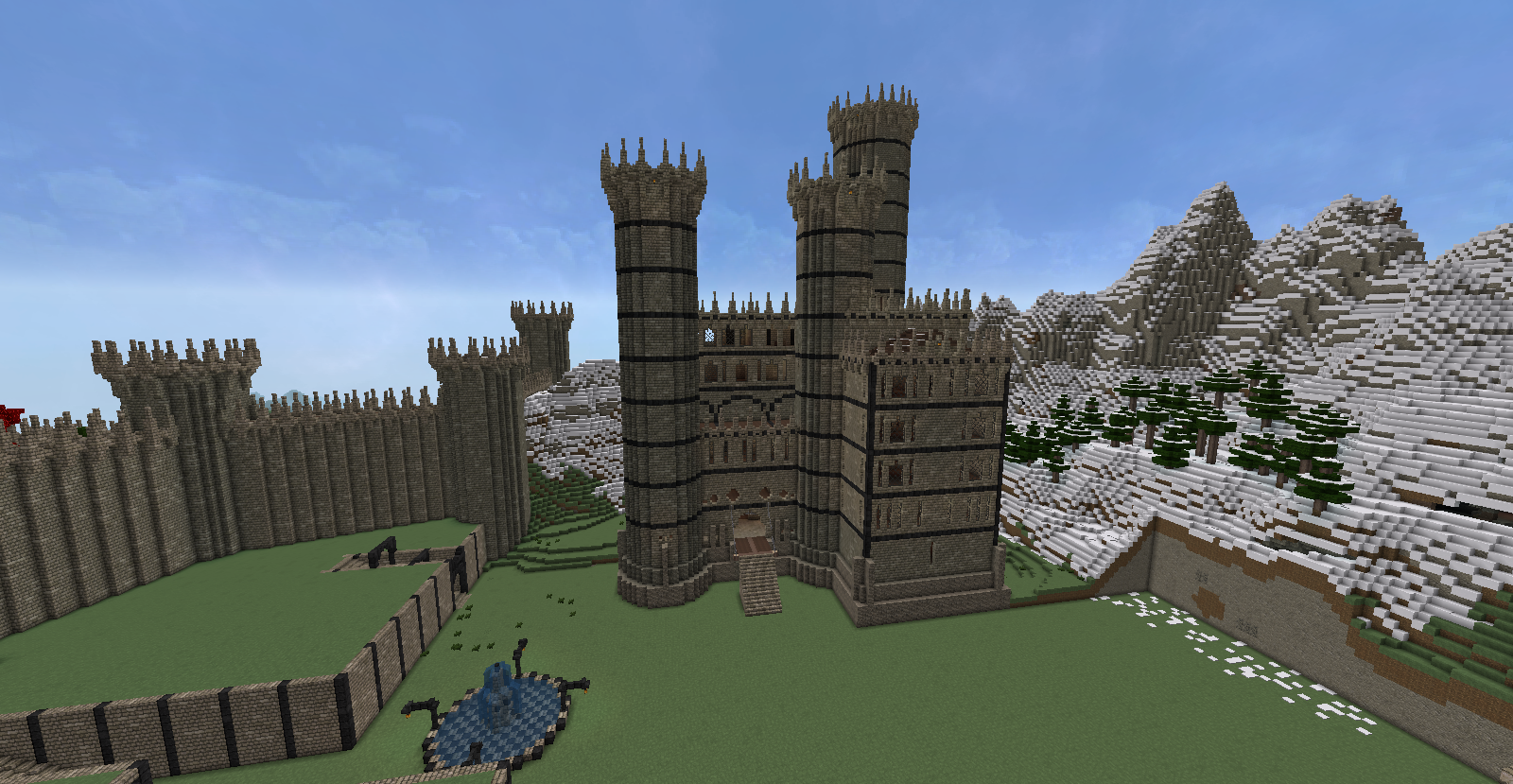 Rate my incomplete castle | Scrolller