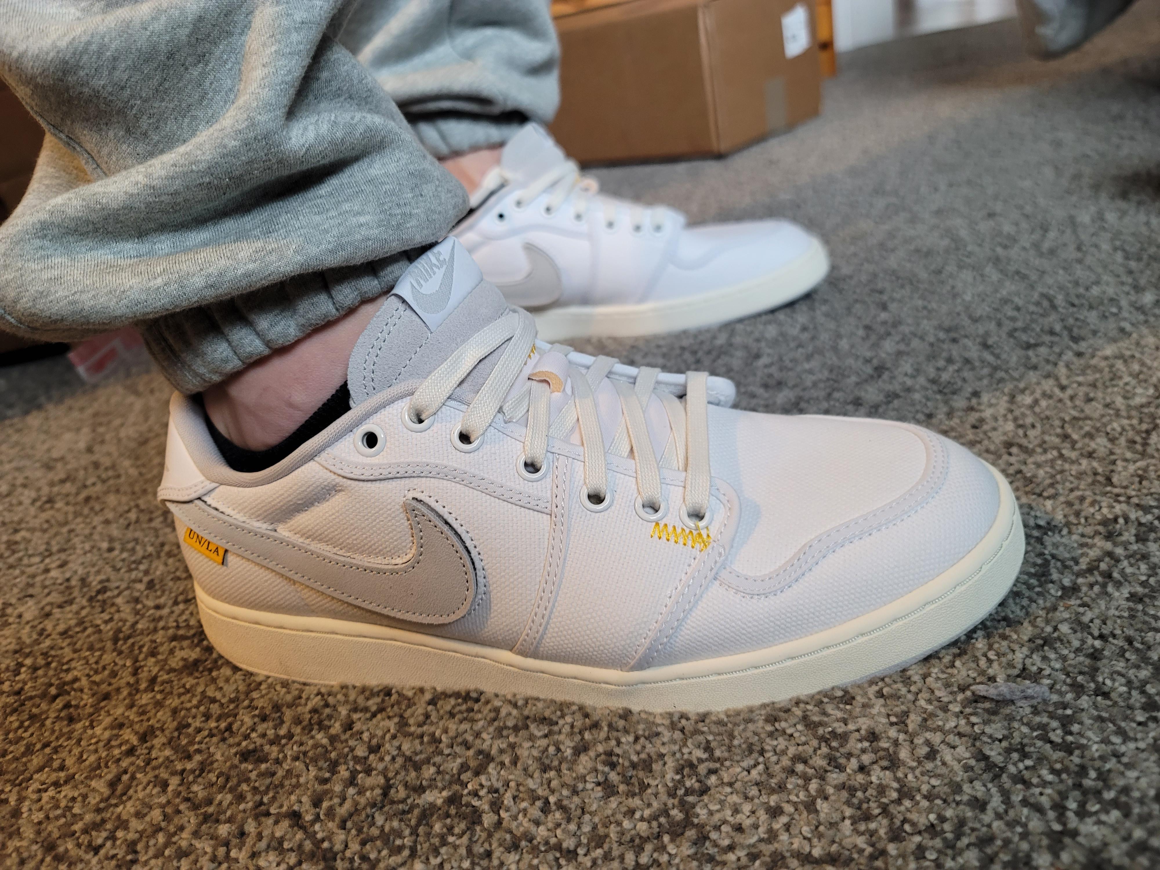 Wide-foot approved | Scrolller