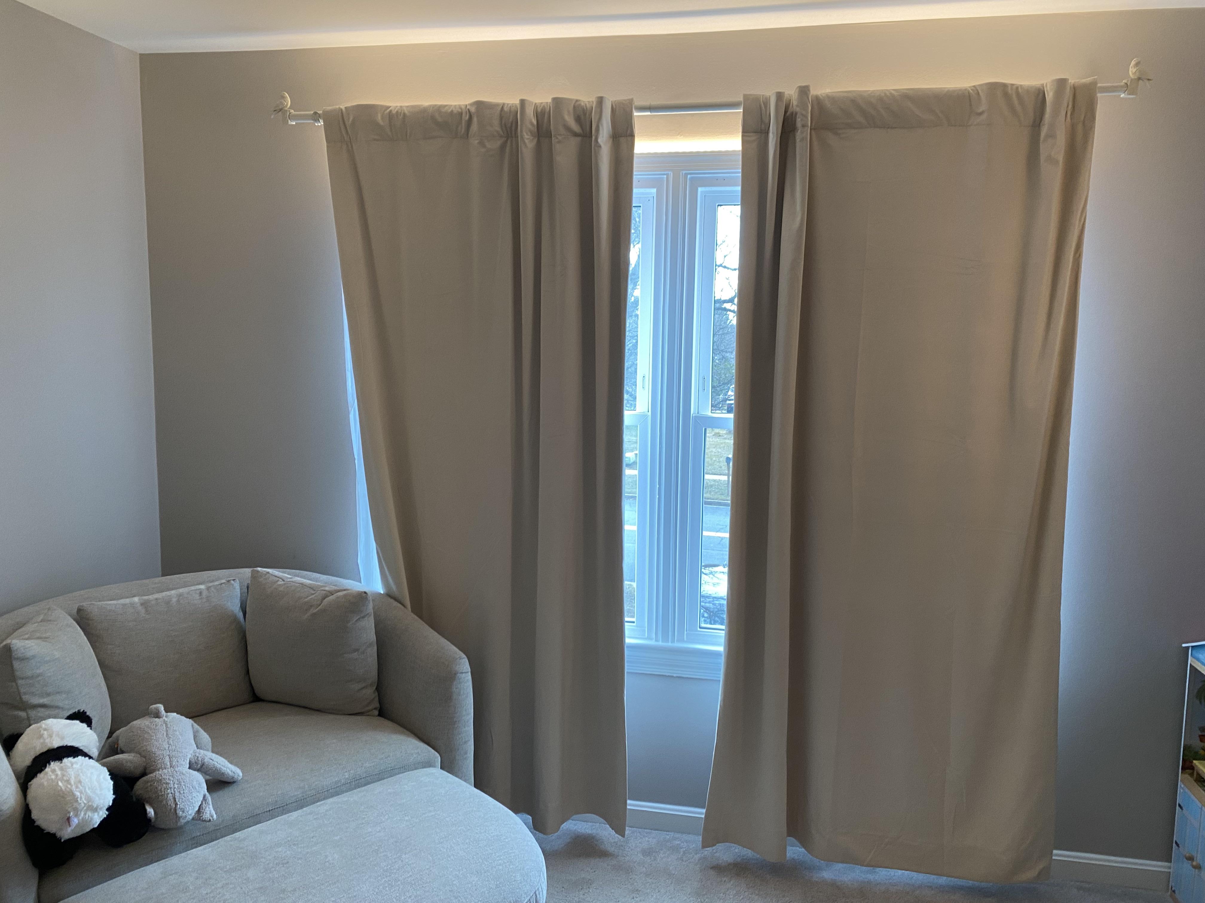 Curtain help | Scrolller