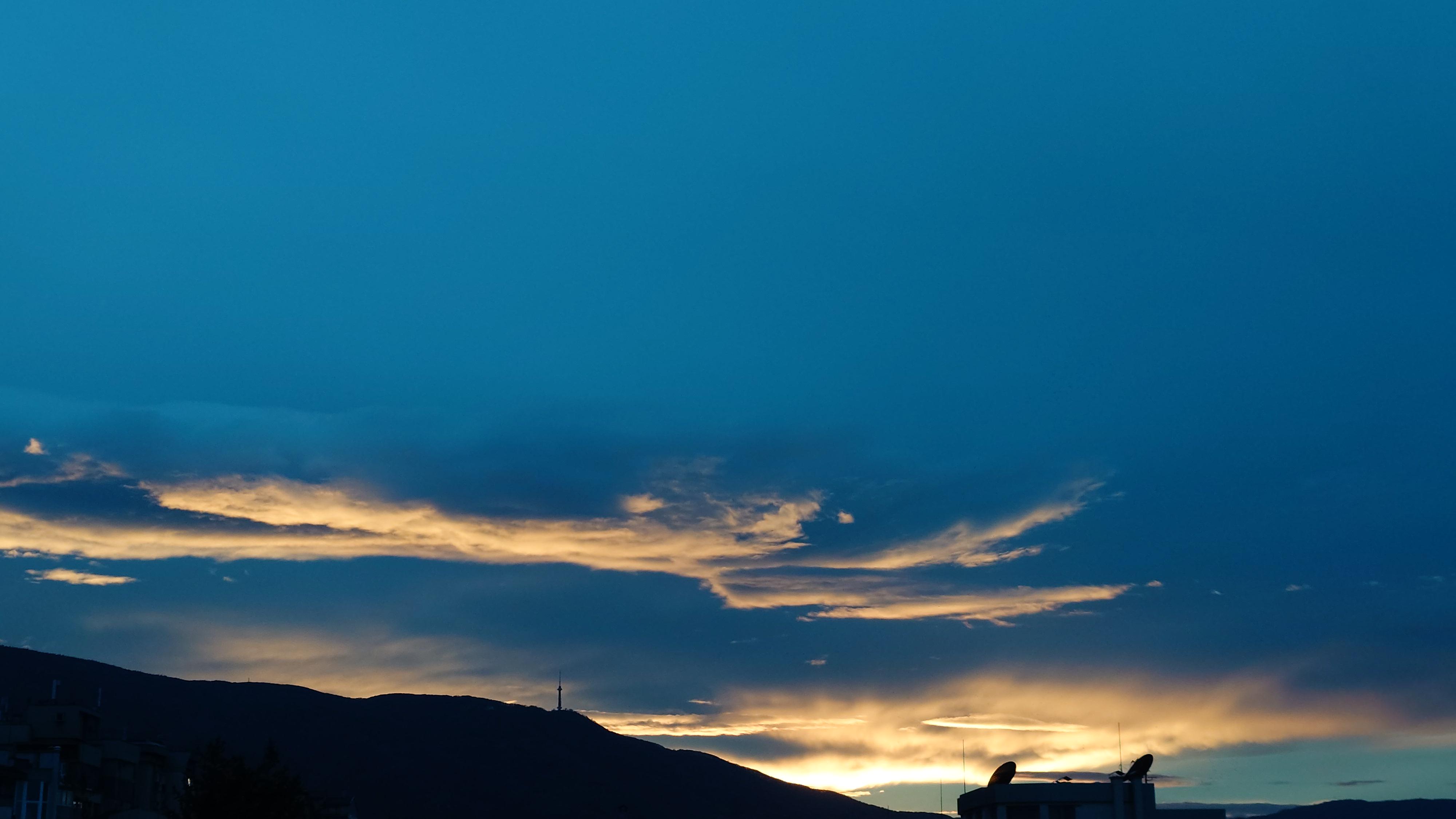 Little fluffy clouds | Scrolller