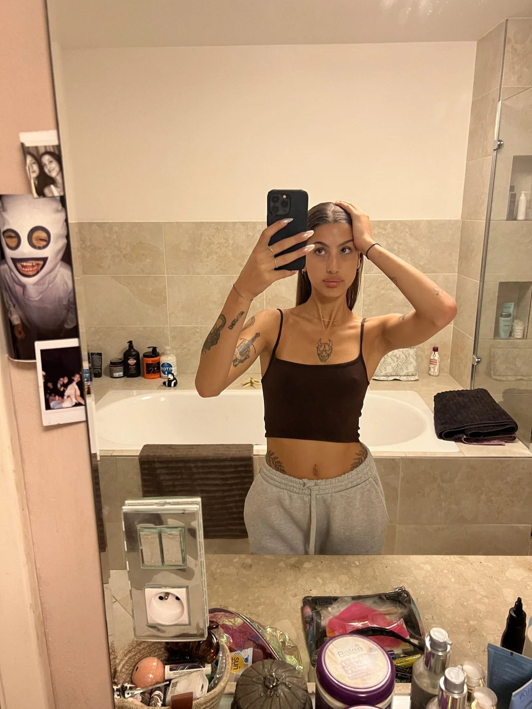 Feeling comfy | Scrolller