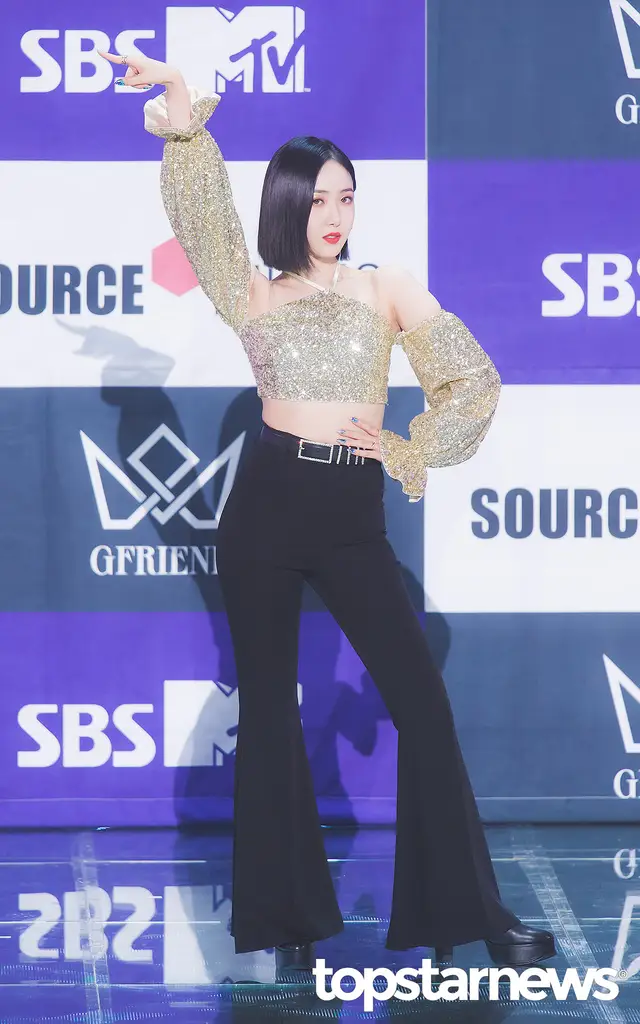 SinB | Scrolller