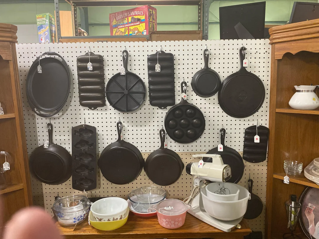 Fun stuff to find at a flea market | Scrolller