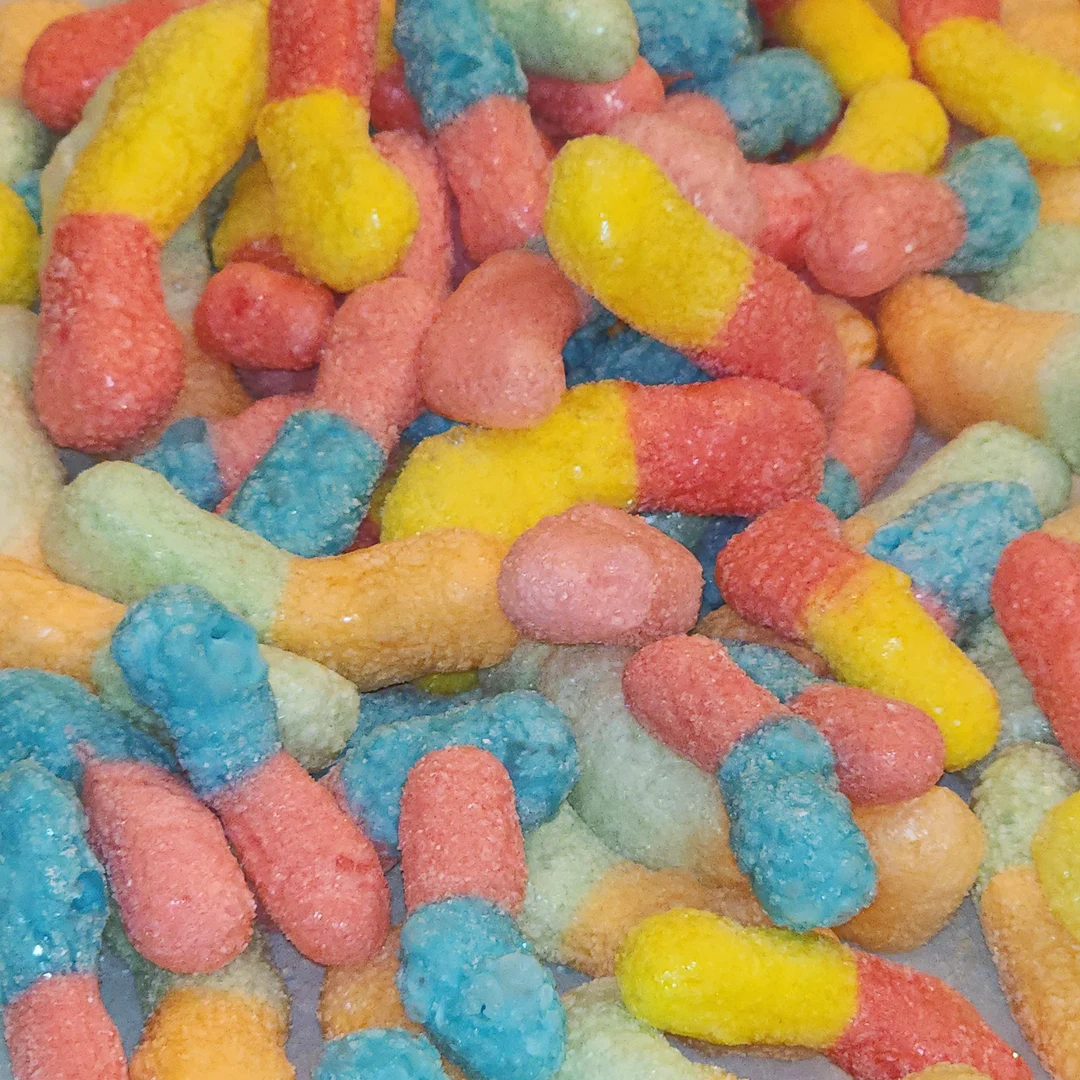 FD Sour Gummy Worms | Scrolller