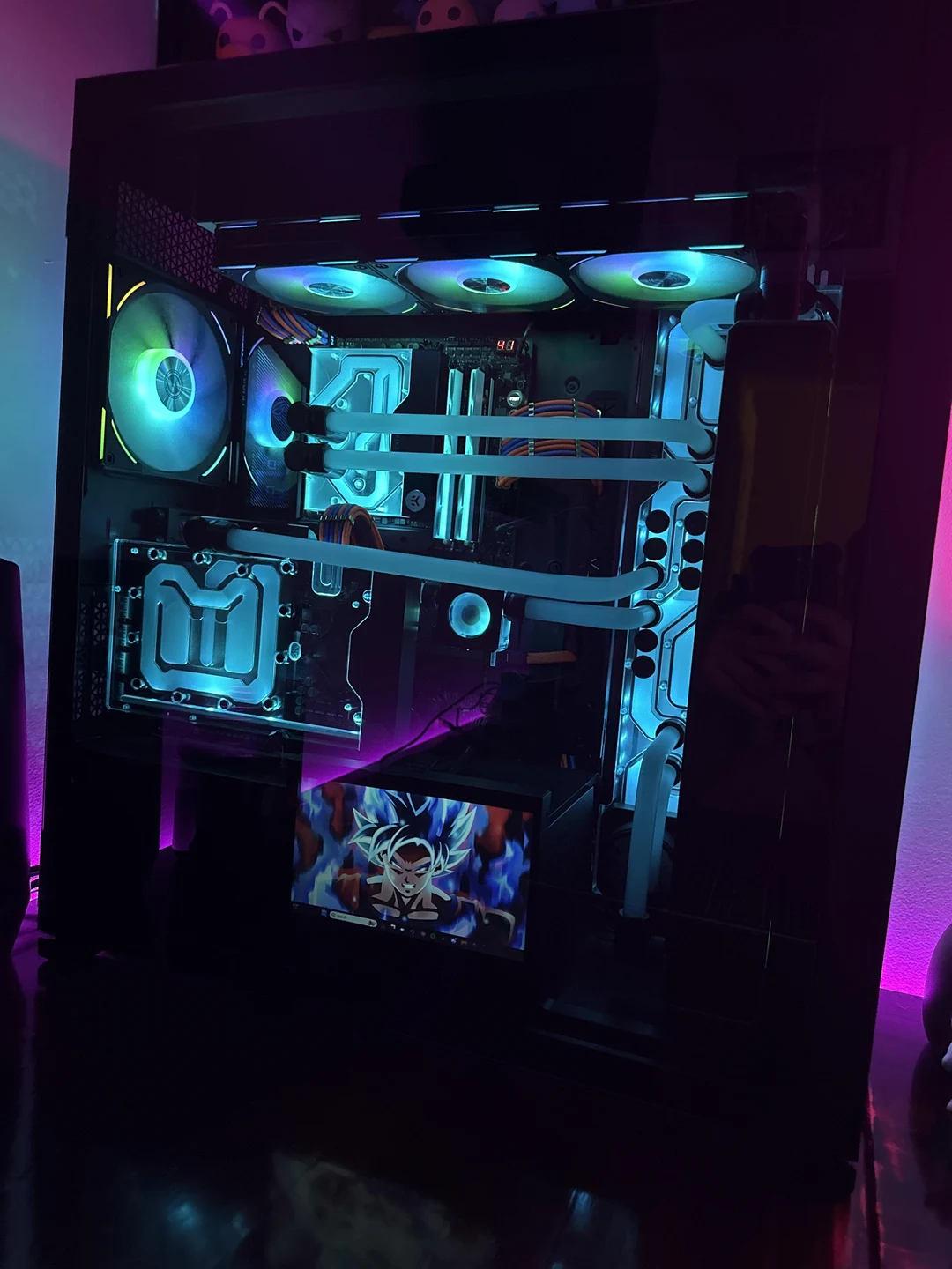 Finished my first liquid cooled build | Scrolller