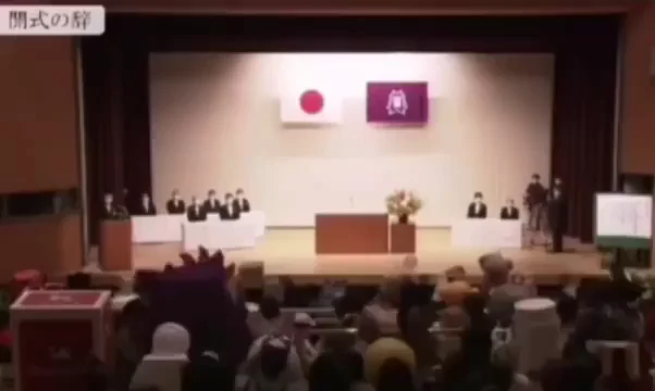 Kyoto University allows students to wear anything for their graduation ceremony. | Scrolller