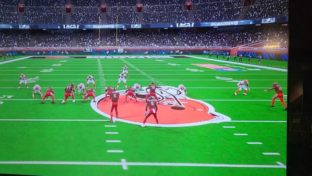 DT Intercepting a Screen Pass? Never seen this before (Madden 23) | Scrolller