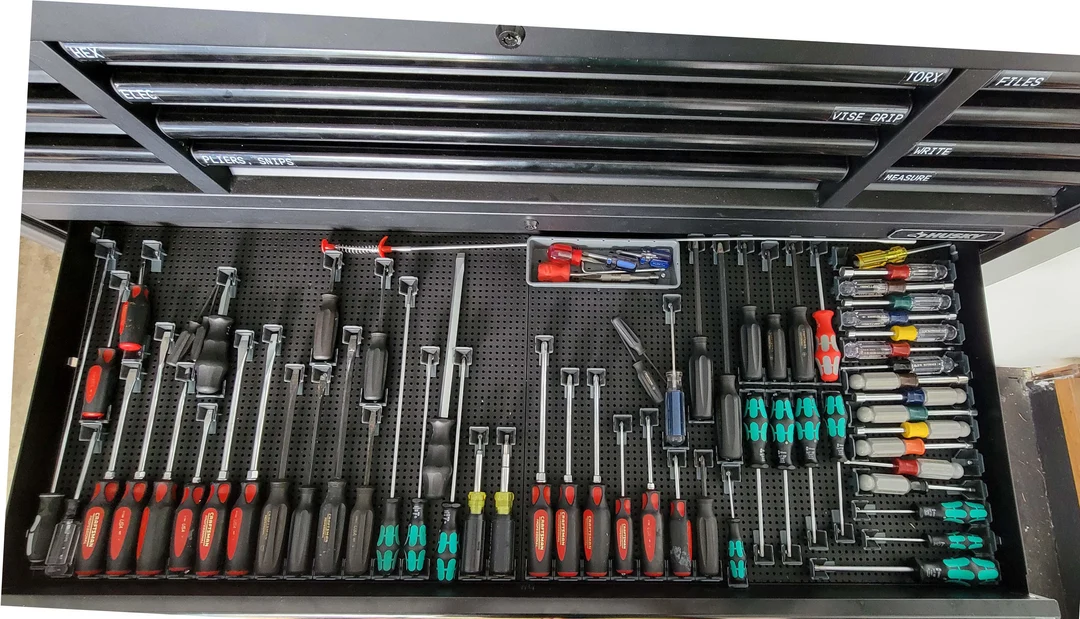 Driver drawer with ToolGrid | Scrolller