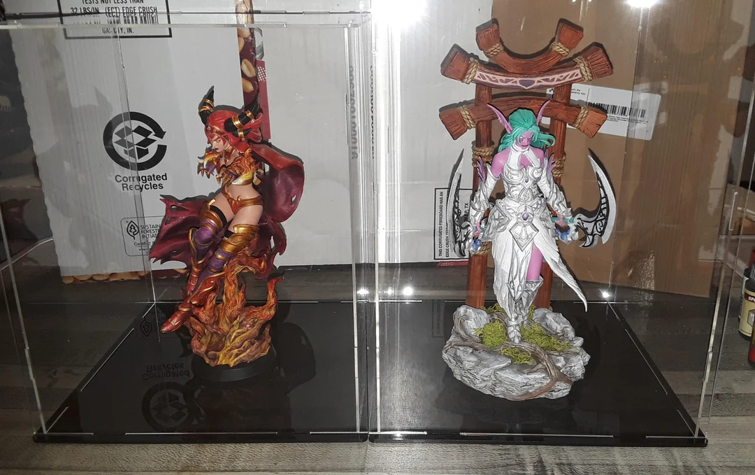 Tyrande and Alexstraza 1/7th scale garage kits "finished" | Scrolller