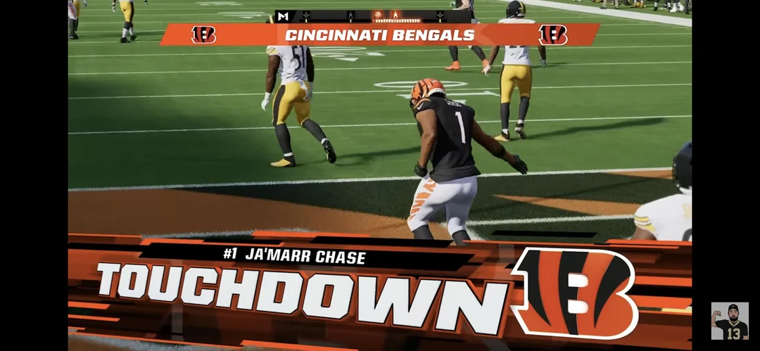 Does anybody know how to add the the touchdown banner into the game? | Scrolller