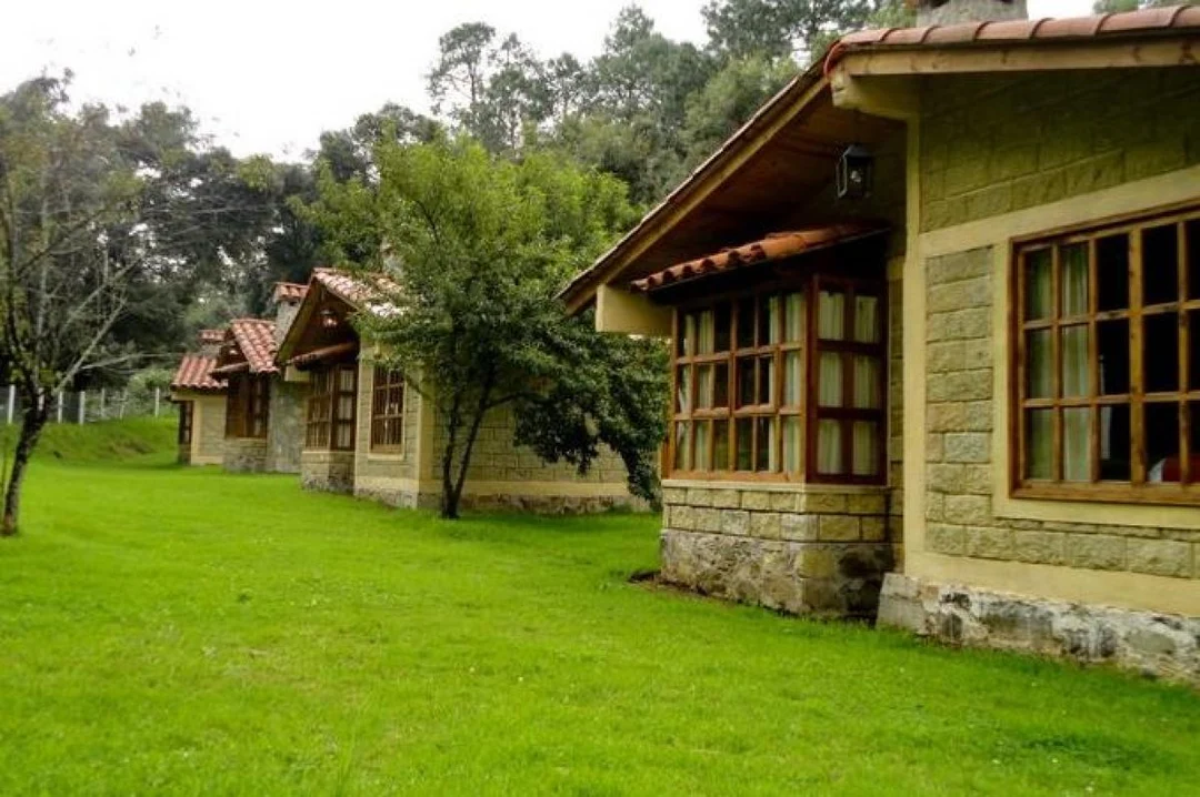 relaxing cabins | Scrolller