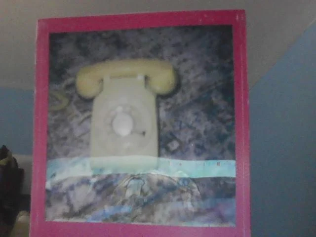 picture of a telephone i took on my 600 | Scrolller