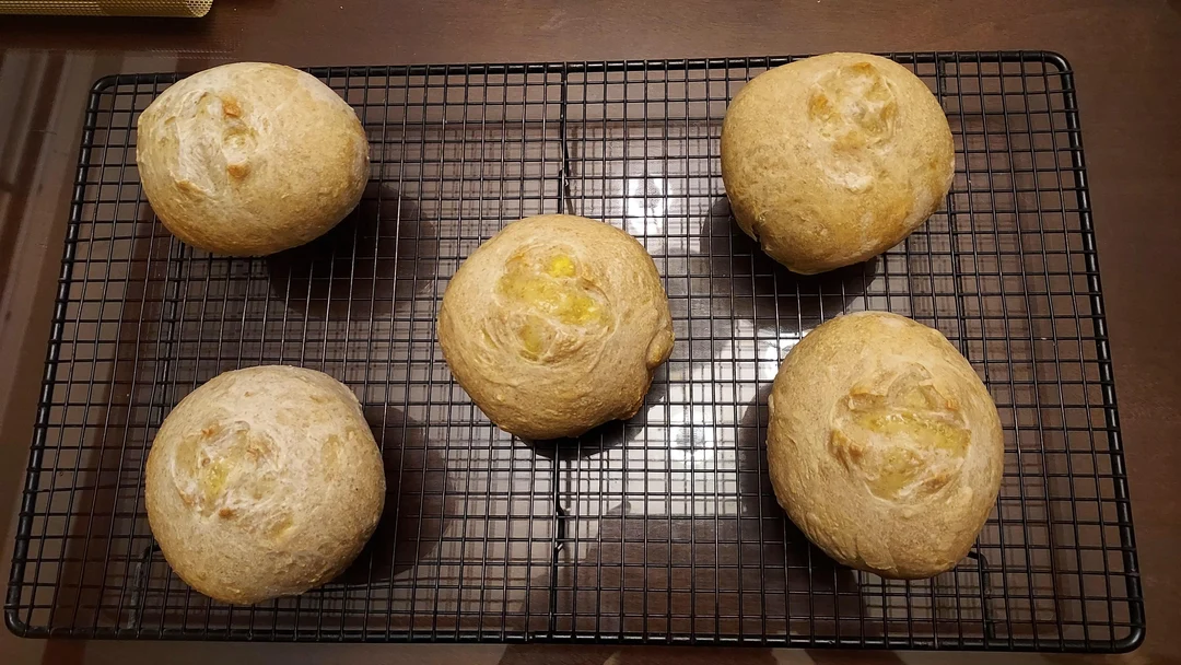 Prepping for the Christmas Eve feast. Made some mini sourdough loaves for use as Bread Bowls ...