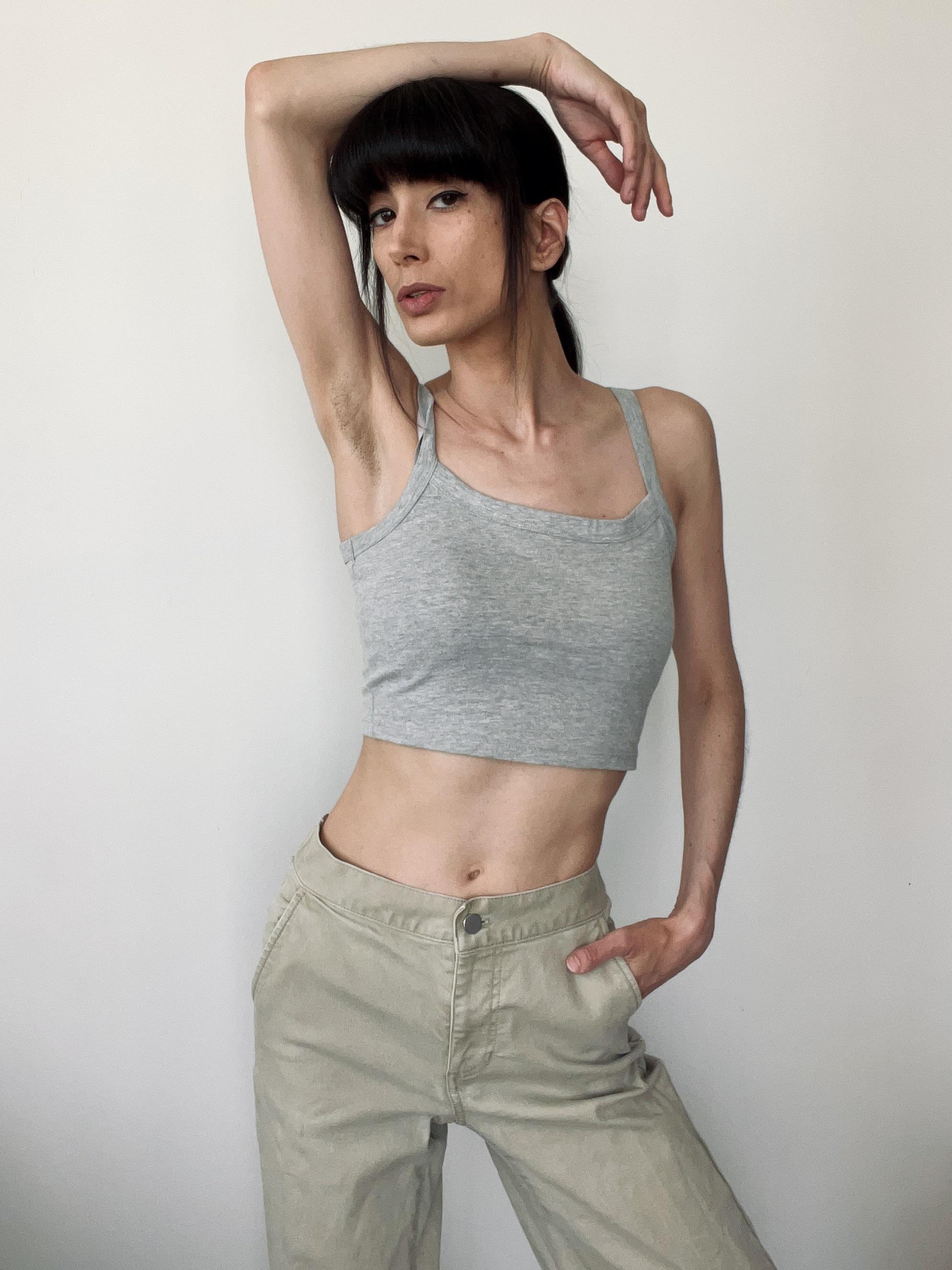 Showing off my toned midriff | Scrolller