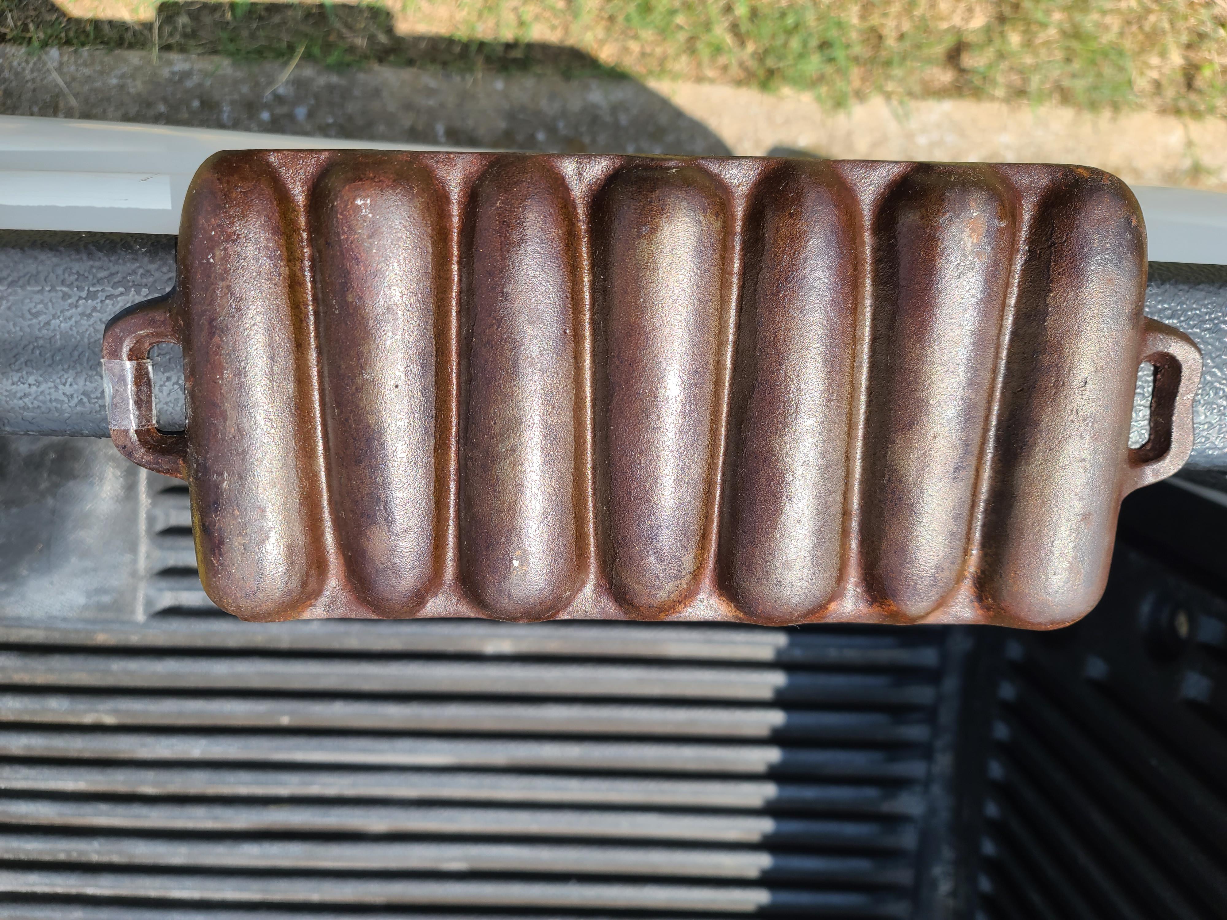 Cornbread Pans | Scrolller