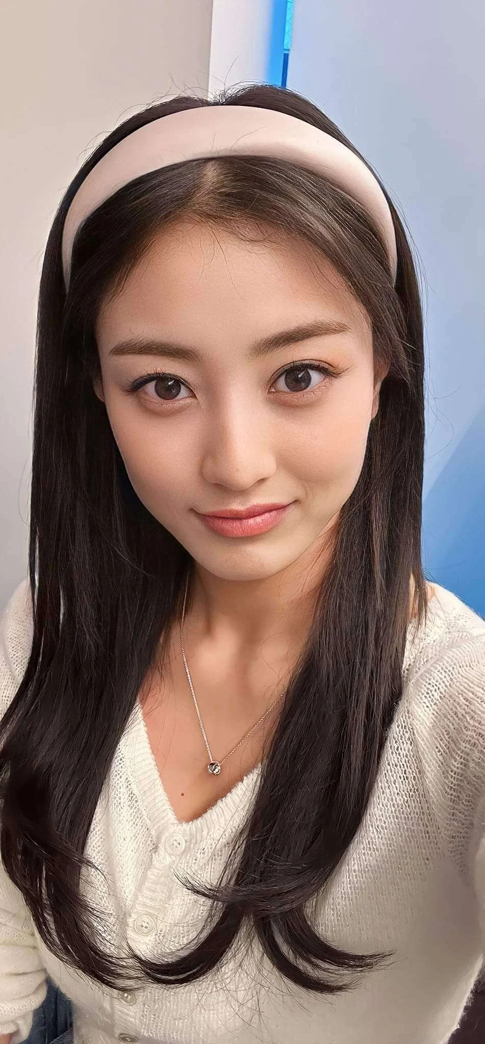 Jihyo | Scrolller