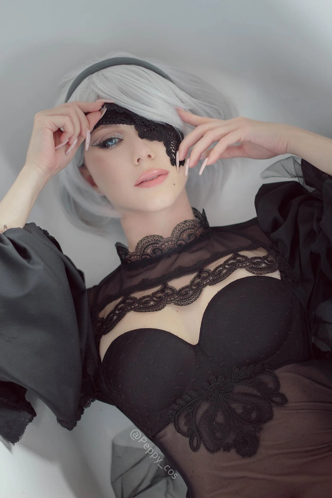 2B my cosplay in goth bride (peppy_cos) | Scrolller