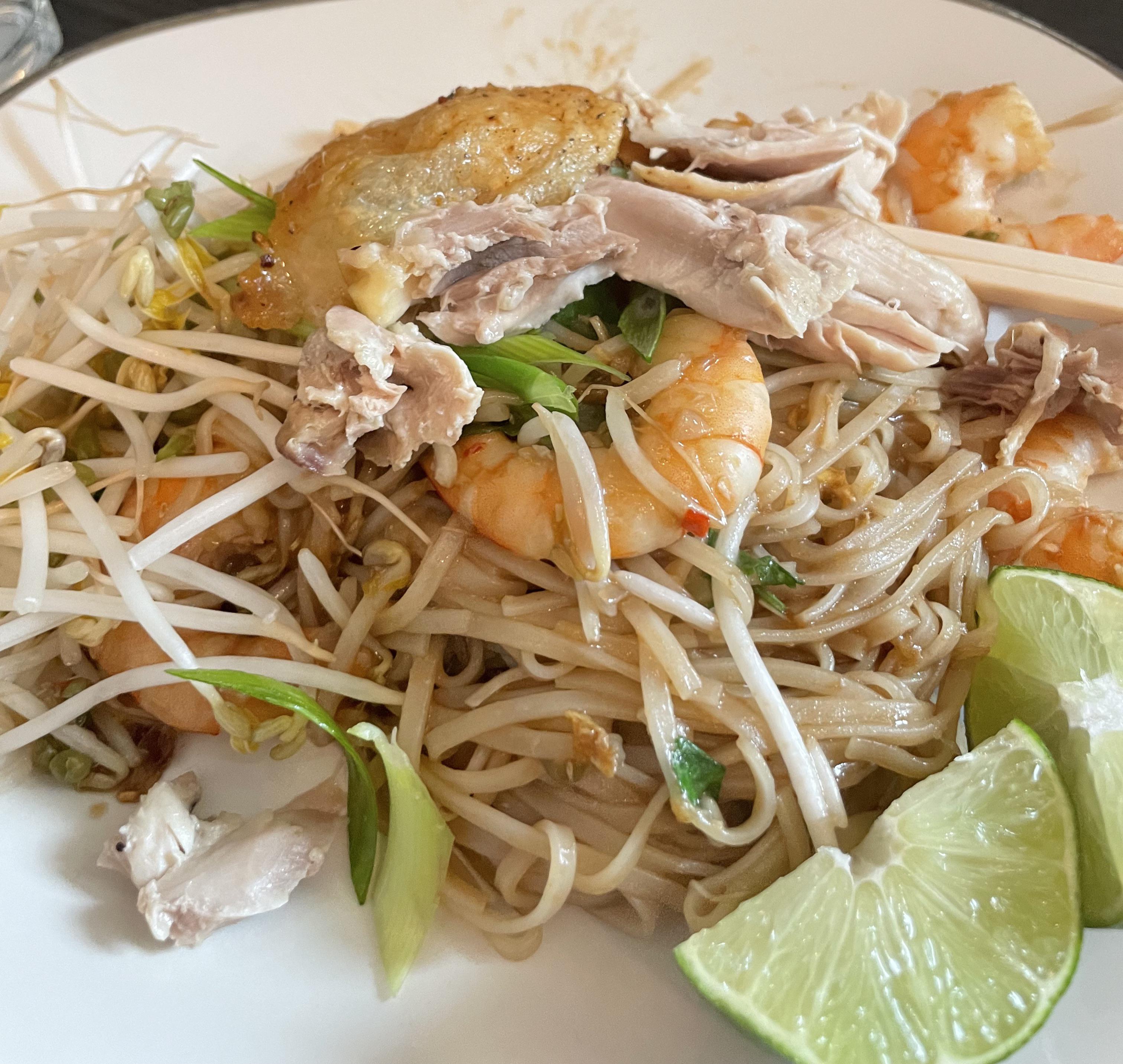 [homemade] Pad Thai | Scrolller