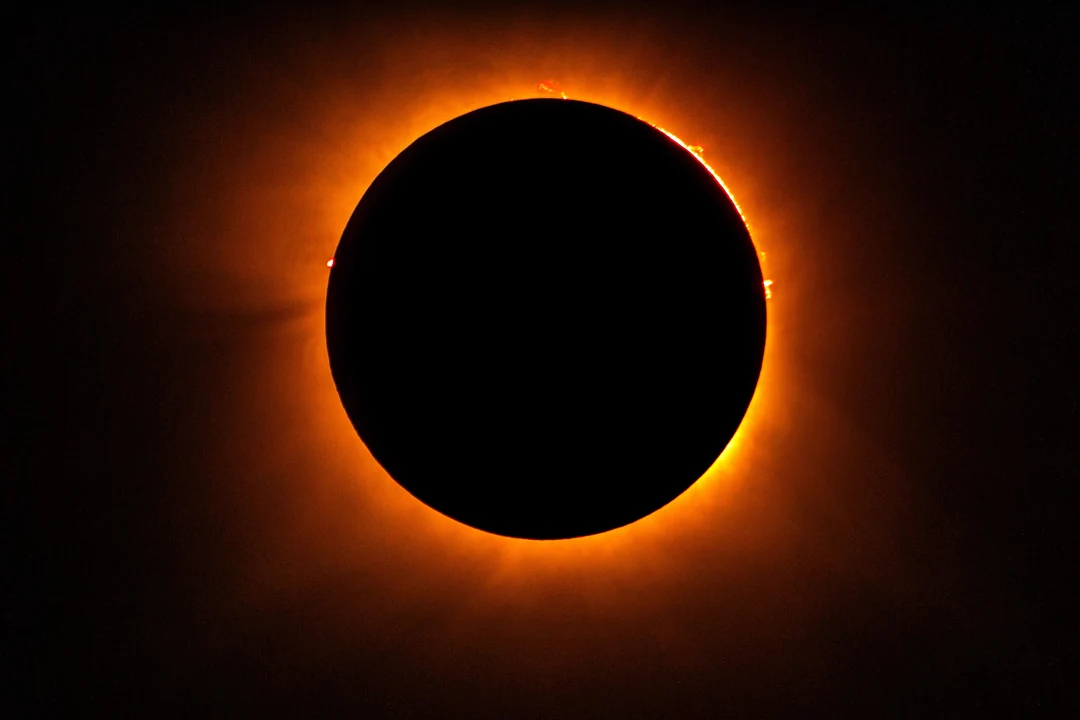 Discover more like Spaceporn: Totality today. and Related Content | Scrolller