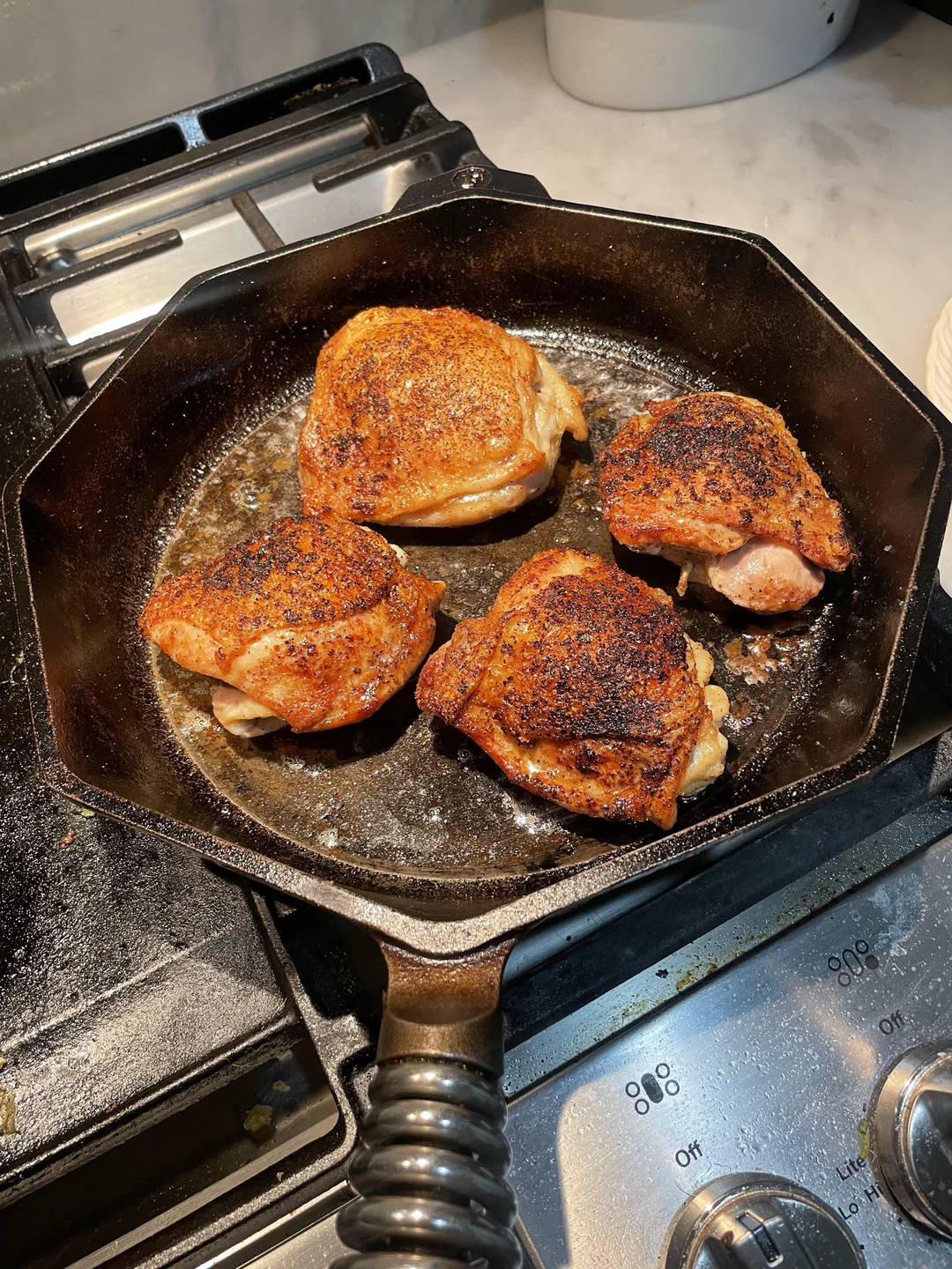 Ye olde crispy thighs | Scrolller