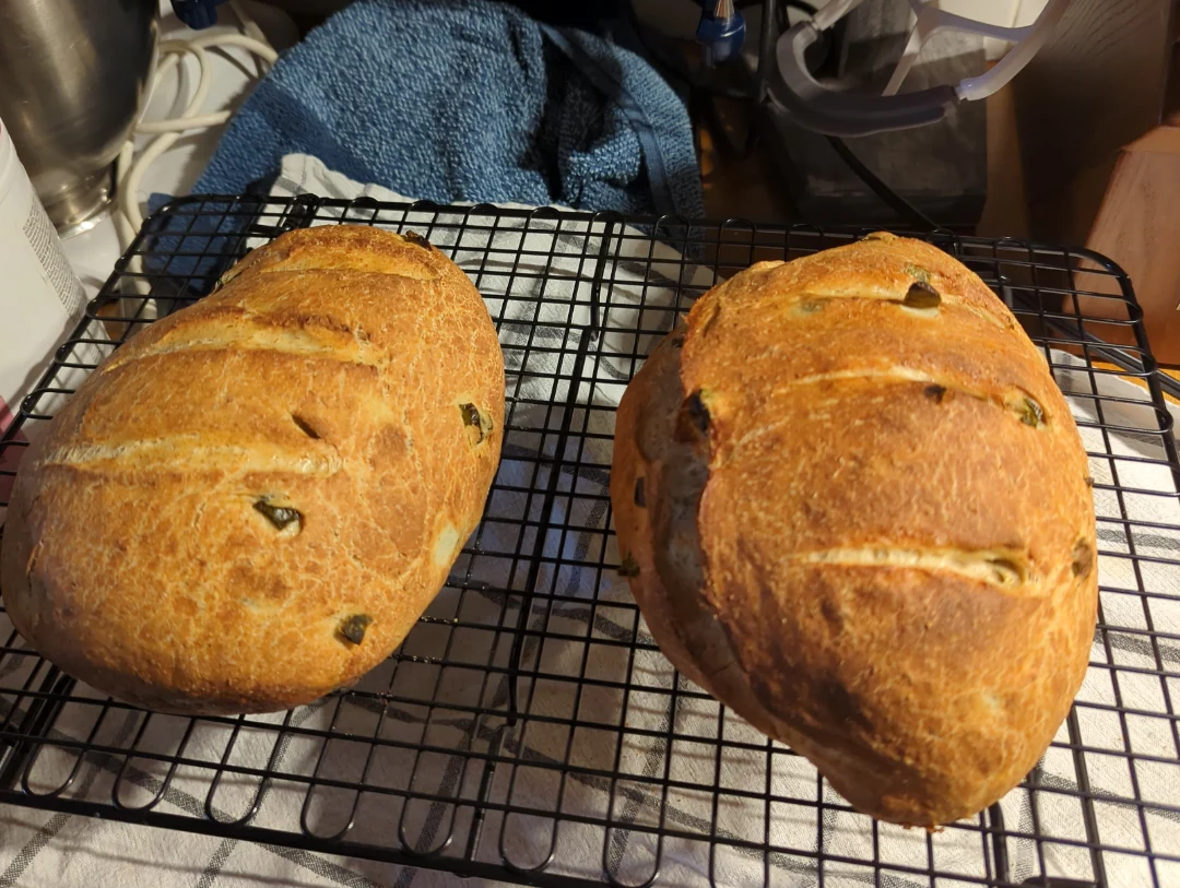 First attempt at cheddar jalapeno bread | Scrolller
