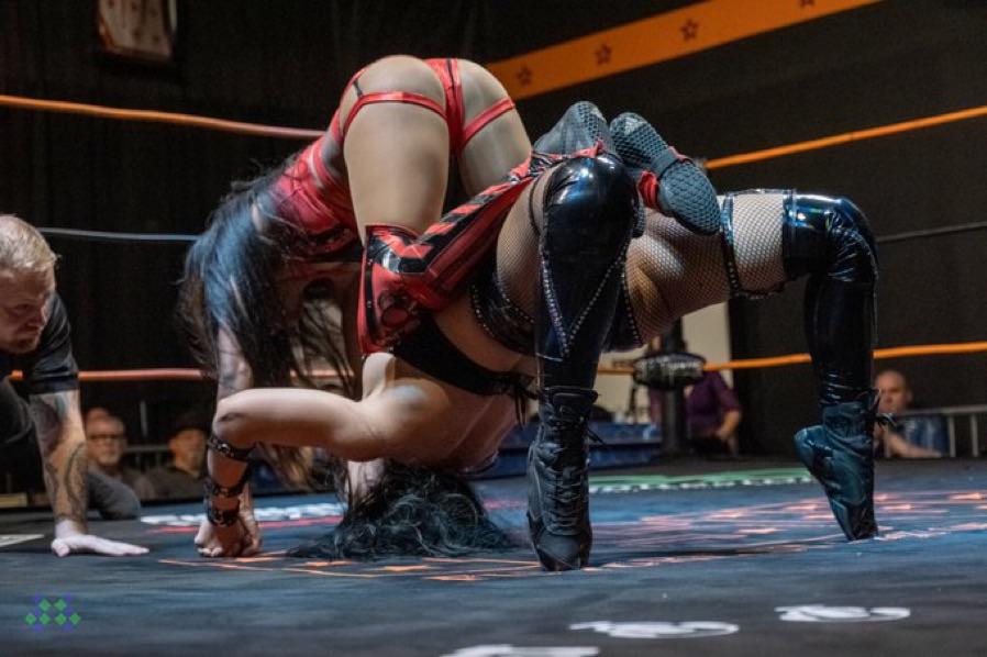 Viva van pinned | Scrolller