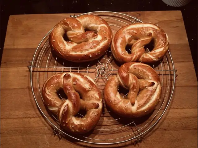 Pretzel Time | Scrolller