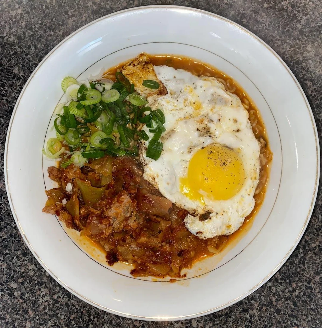 Shin Ramen with scallion, fried egg, and leftover cabbage roll | Scrolller