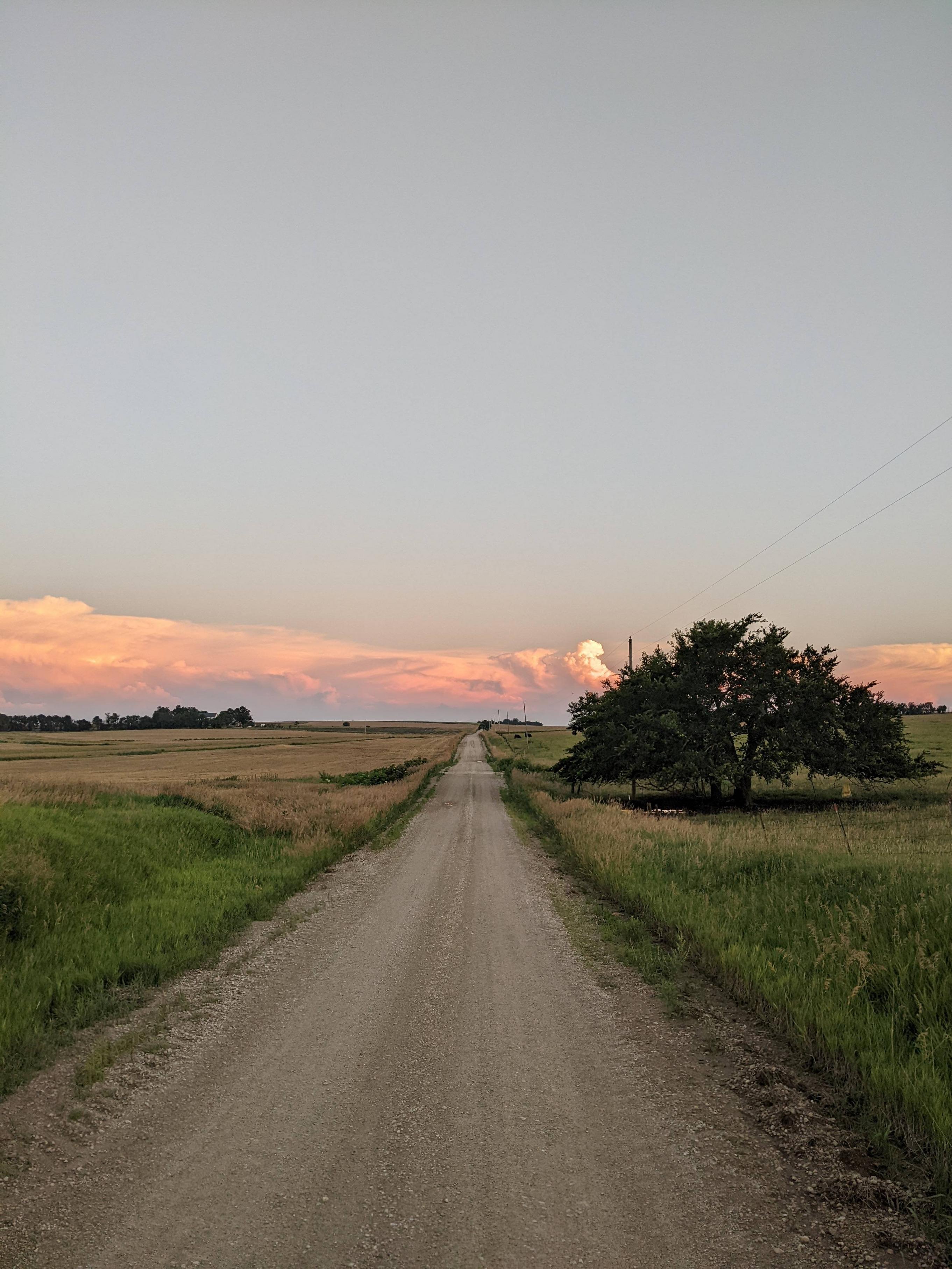 Kansas view at sundown | Scrolller