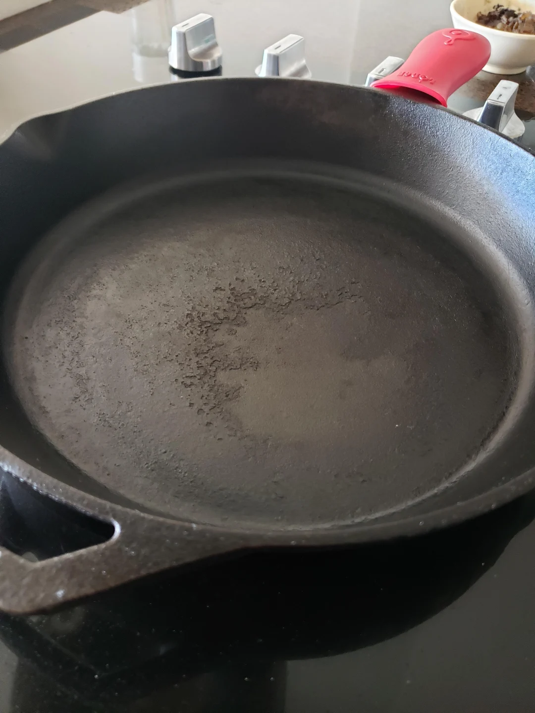 Help - cast iron uneven surface | Scrolller