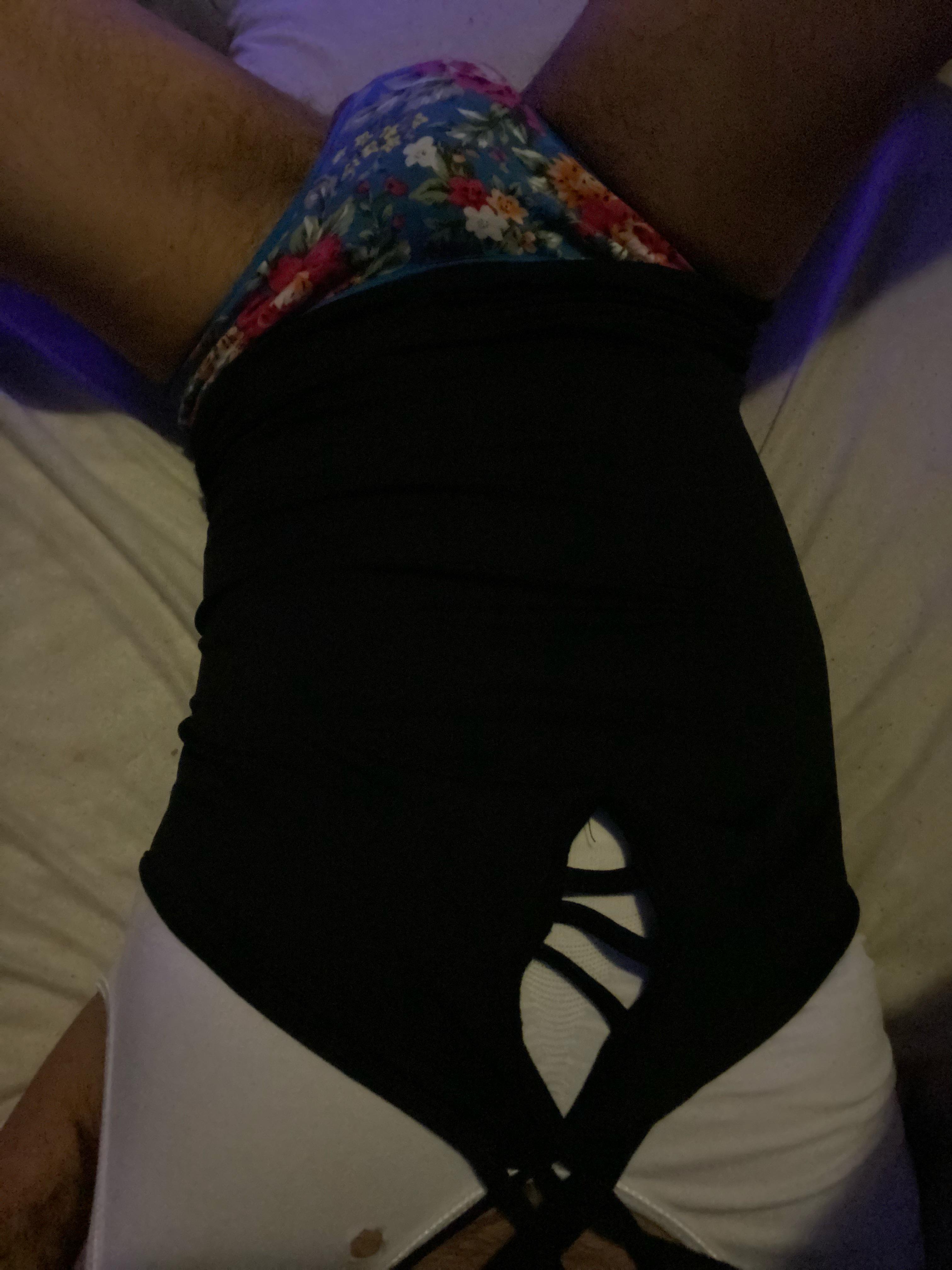 Anyone wanna talk | Scrolller