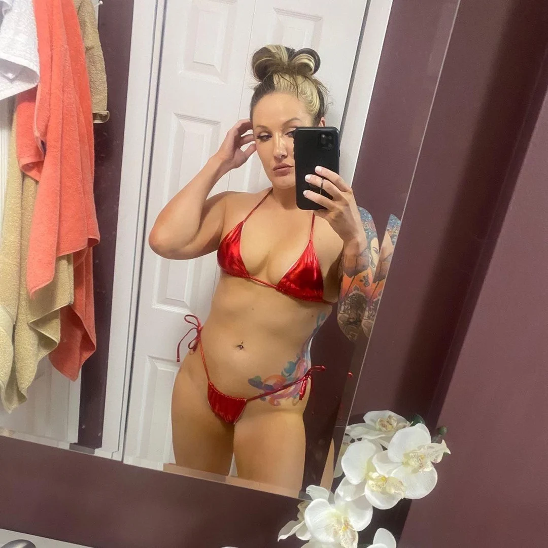 Allysin Kay/Sienna | Scrolller