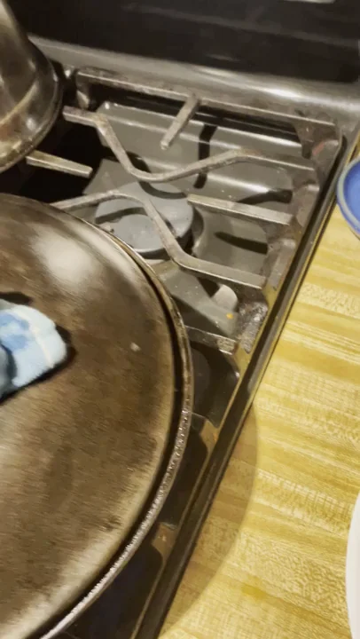 Burger Action | Scrolller