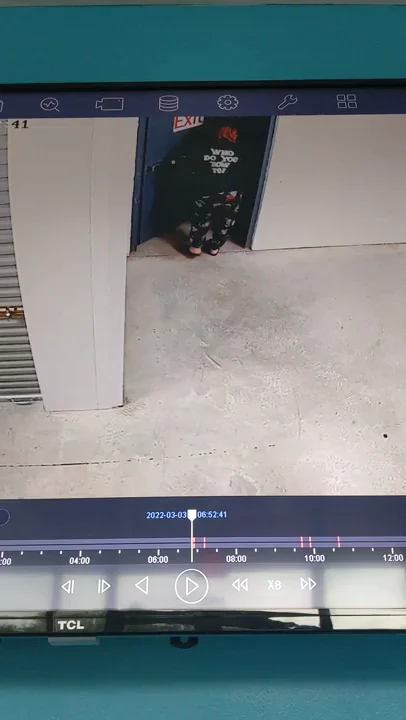 A shitty clean up. | Scrolller