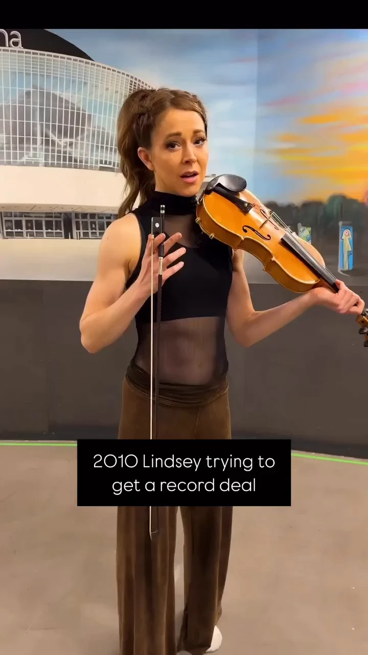 Lindsey Stirling | Scrolller