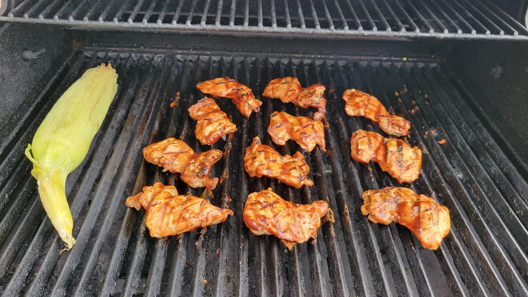 Trolling /grilling Snobs | Scrolller