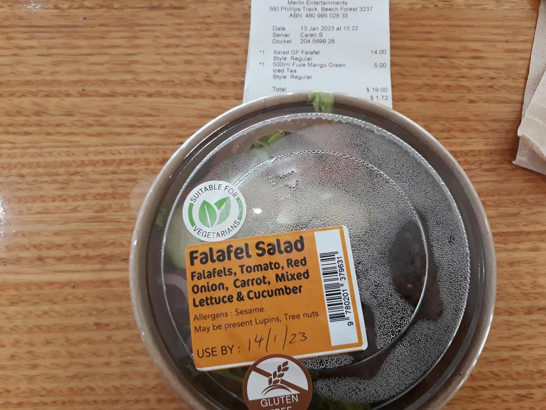 $14 for a tiny salad?! | Scrolller