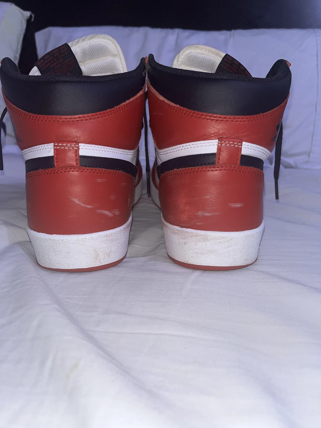 How do I get these scuffs off of my shoes? | Scrolller