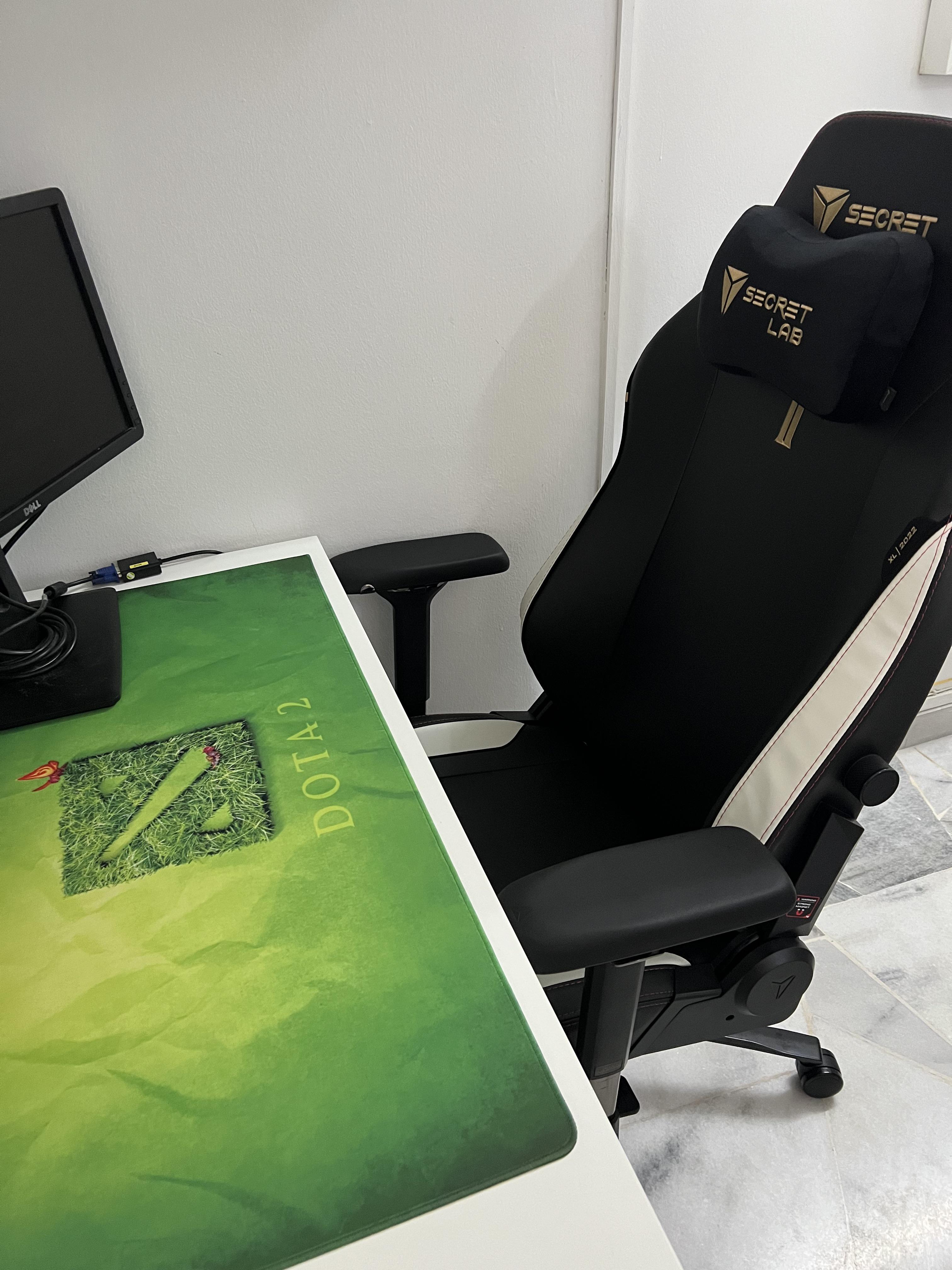 Humble home office setup | Scrolller