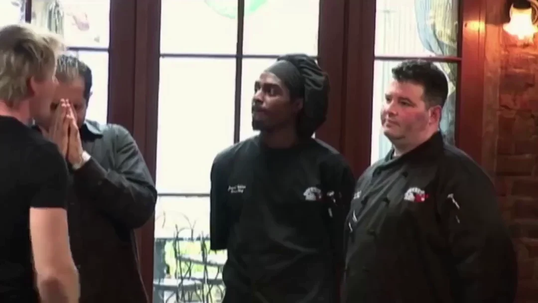 Chef threatens Gordon Ramsay after being questioned | Scrolller