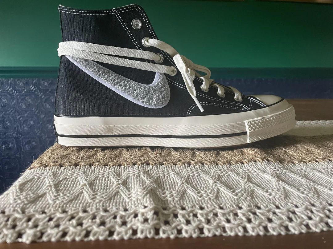 Custom Converse Chucks 70s | Scrolller