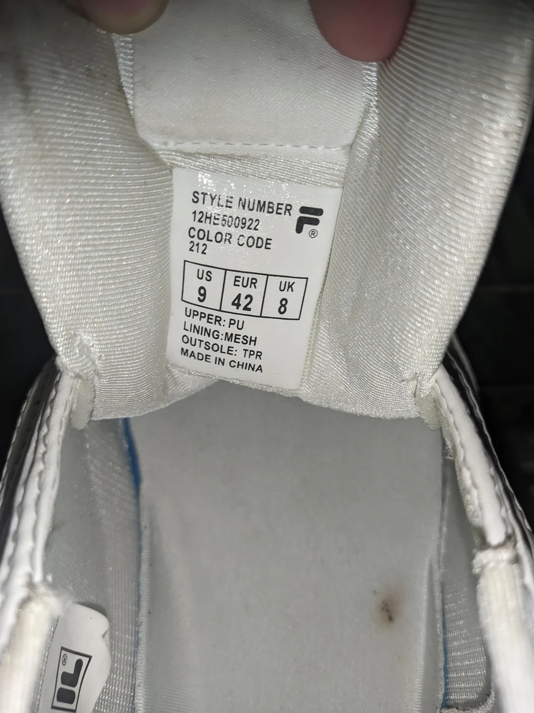 Whats the safest and most effective way in cleaning a sneaker with these materials? | Scrolller