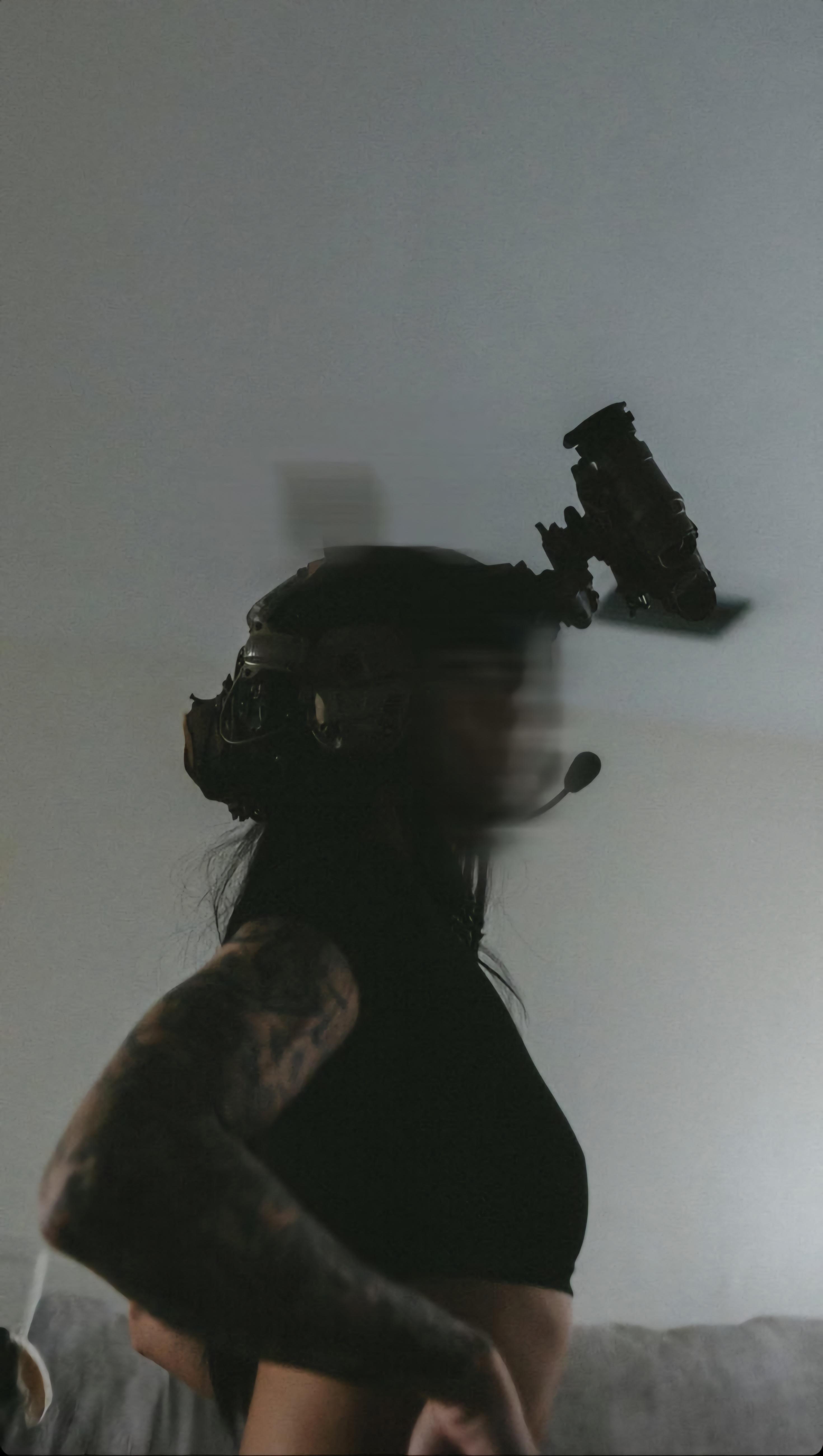 Tactical girl wallpaper | Scrolller