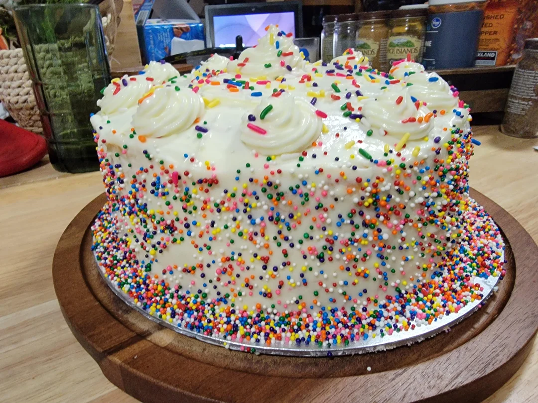 Homemade Funfetti Cake with Cream Cheese Frosting | Scrolller