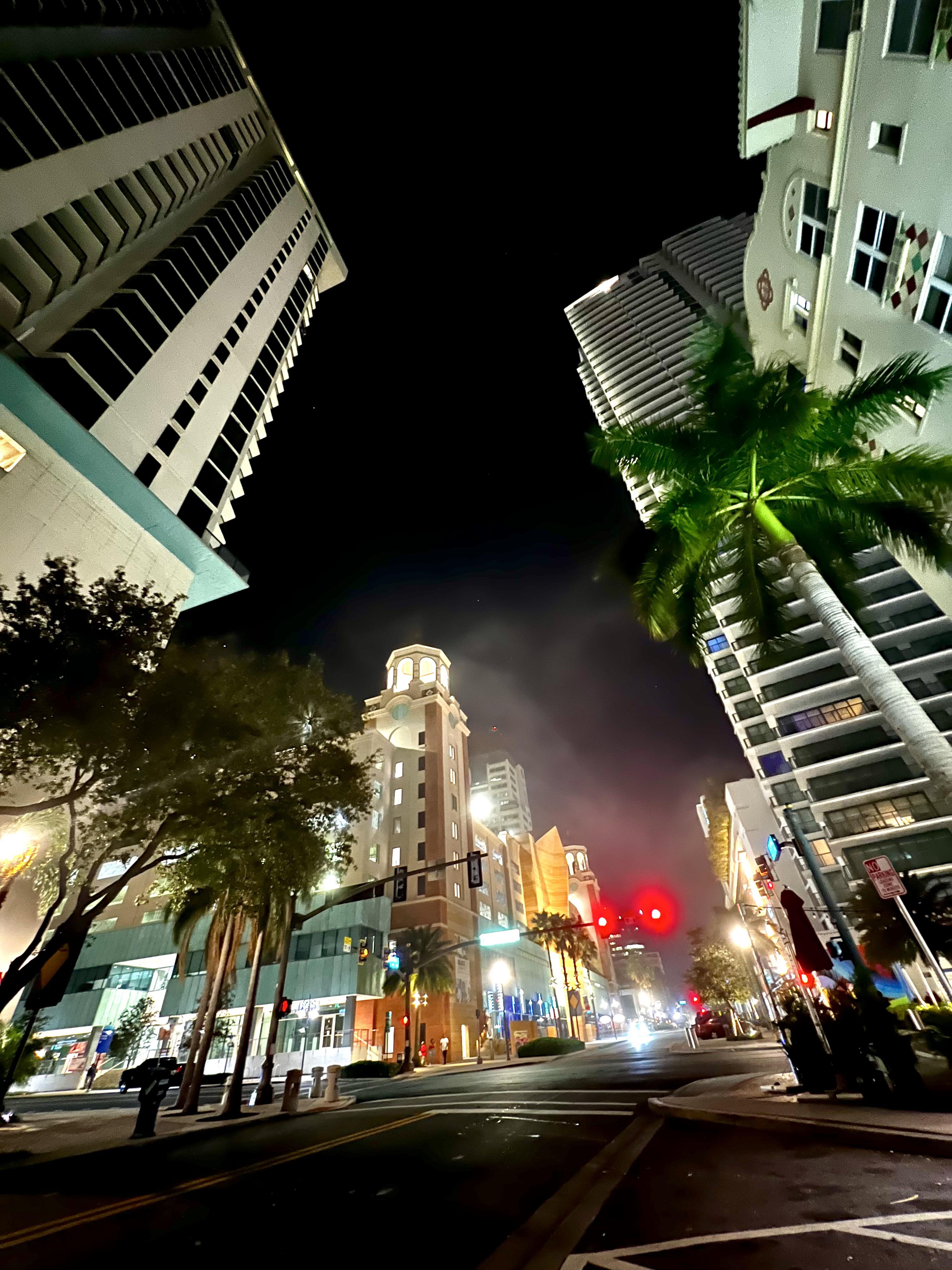 Downtown St. Pete | Scrolller