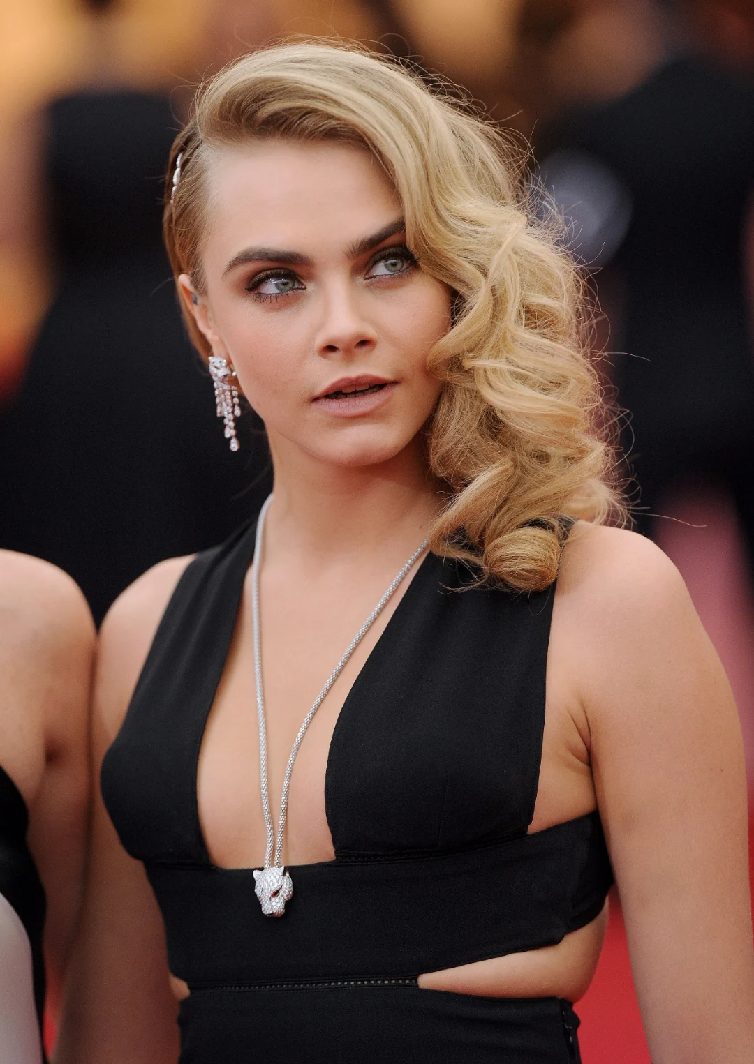 Cara Delevingne | Scrolller