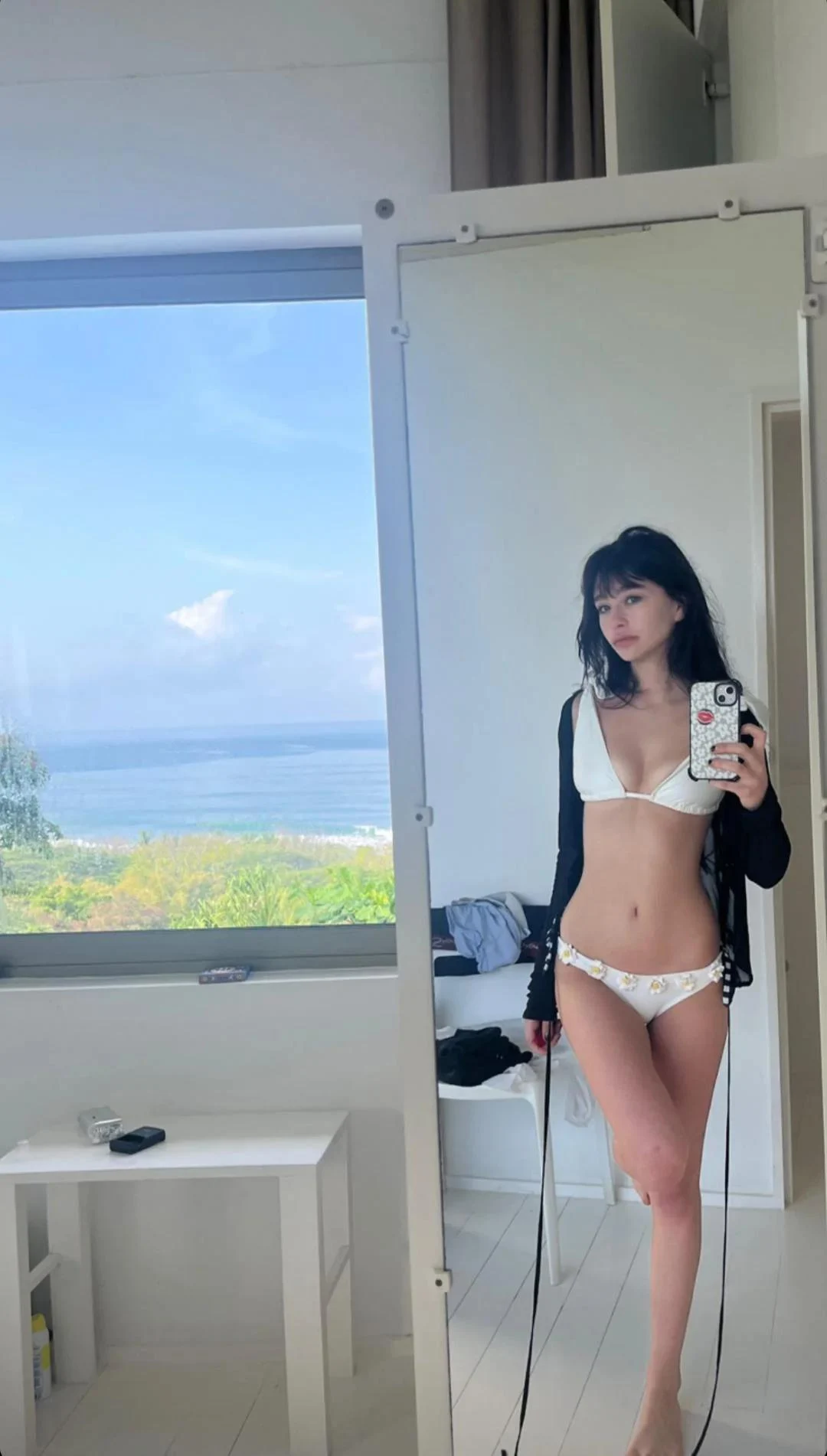 Malina Weissman | Scrolller